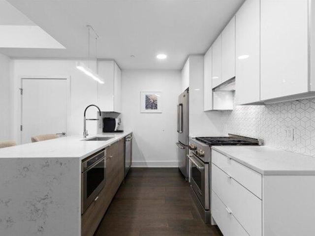 condo with 2 bedroom, Jersey City NJ DS102724023