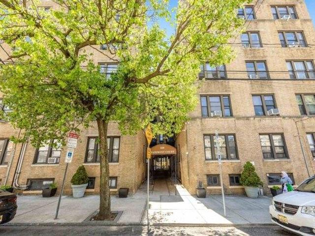condo with 2 bedroom, Jersey City NJ DS102725120