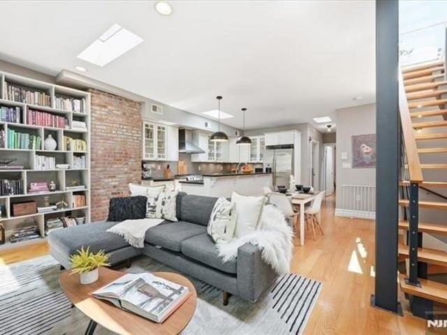 condo with 2 bedroom, Jersey City NJ DS103185803