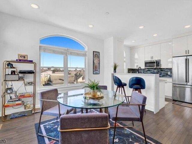 condo with 2 bedroom, Jersey City NJ DS103623736