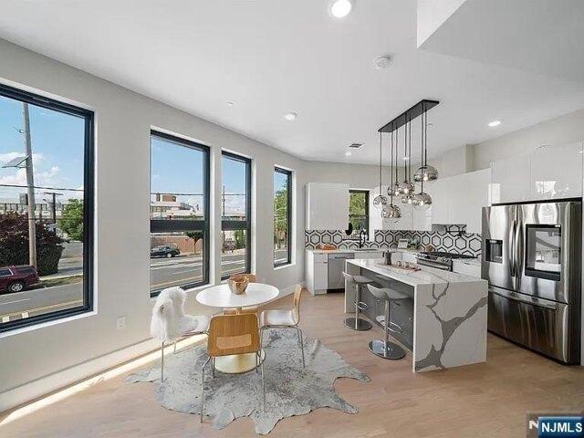 condo with 2 bedroom, Jersey City NJ DS104150158