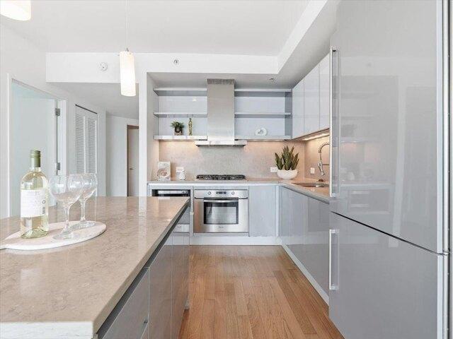 condo with 2 bedroom, Jersey City NJ ES104190137