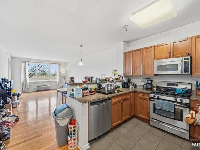 condo with 2 bedroom, Jersey City NJ ES104235644