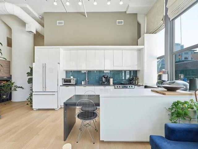 condo with 2 bedroom, Jersey City NJ ES104374380