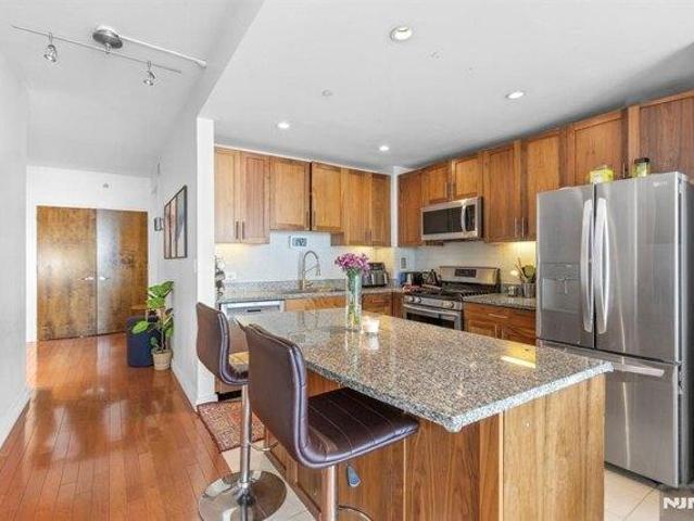 condo with 2 bedroom, Jersey City NJ ES104606925
