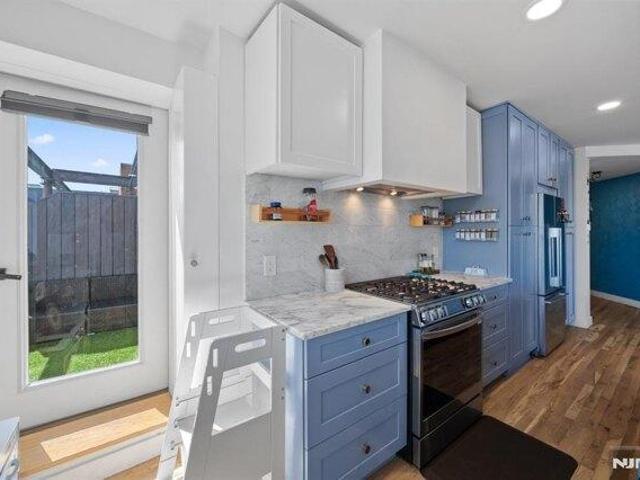 condo with 2 bedroom, Jersey City NJ ES104719374