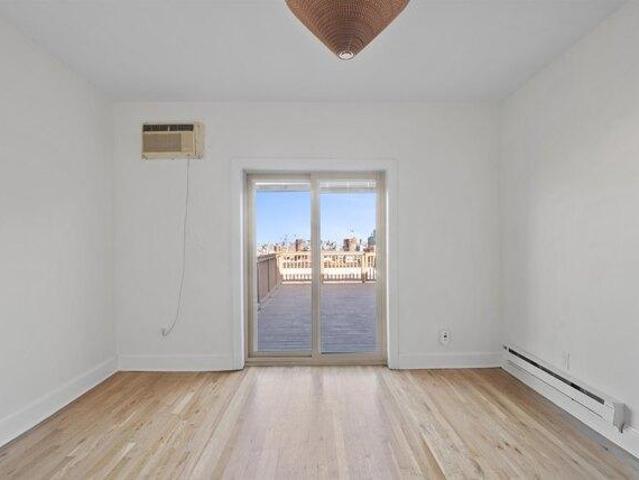 condo with 2 bedroom, Jersey City NJ ES104852131