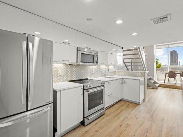 condo with 2 bedroom, Jersey City NJ ES105158188