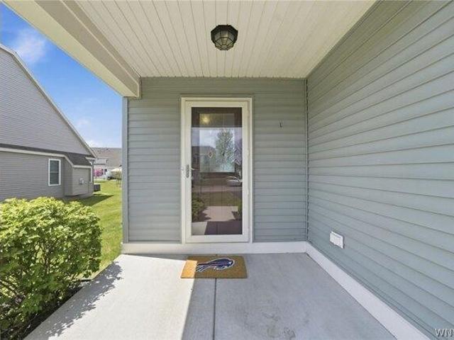 condo with 2 bedroom, Lancaster NY ES103623310