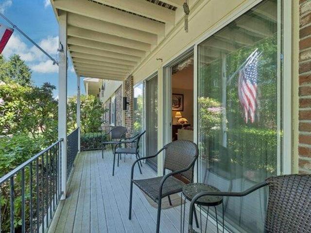 condo with 2 bedroom, Laconia NH DS104043010