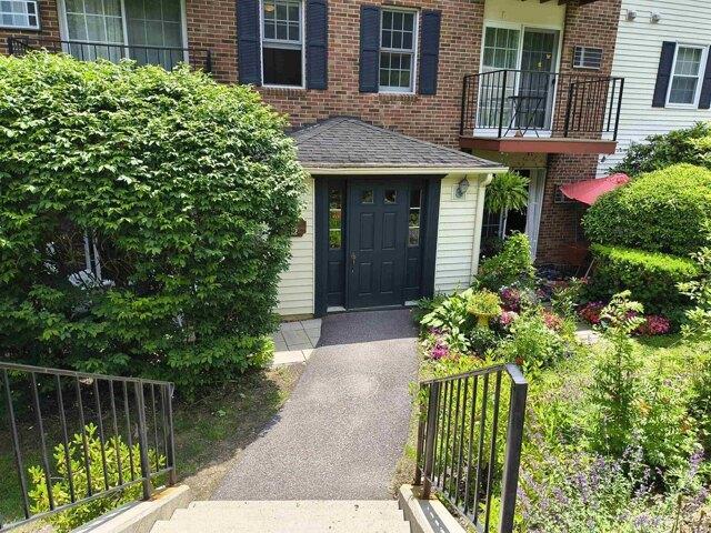 condo with 2 bedroom, Laconia NH DS104238042