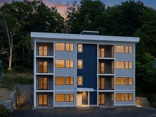 condo with 2 bedroom, Laconia NH DS104479747