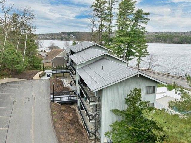 condo with 2 bedroom, Laconia NH DS102121227