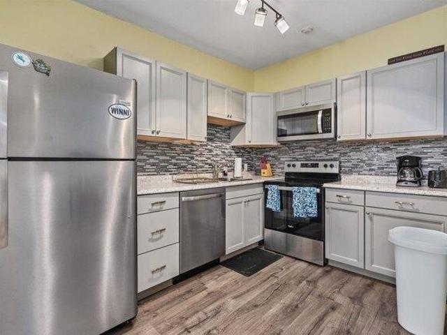 condo with 2 bedroom, Laconia NH ES105107784
