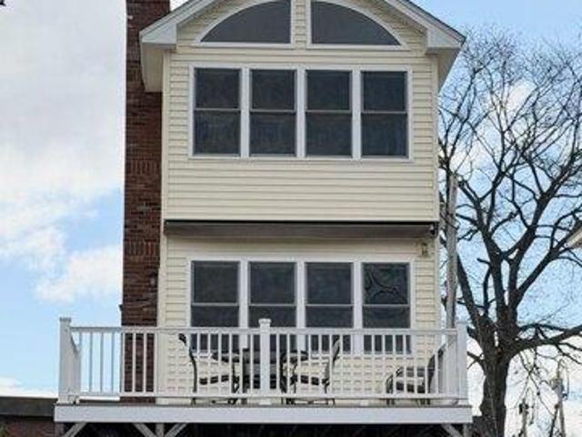condo with 2 bedroom, Laconia NH ES105160205