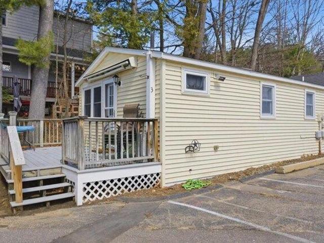 condo with 2 bedroom, Laconia NH ES103250722