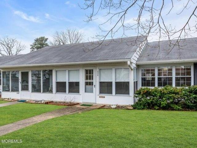 condo with 2 bedroom, Lakewood NJ DLS101633051