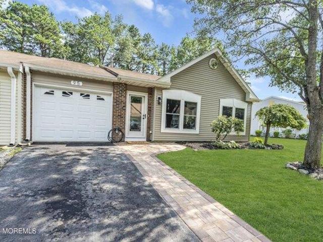 condo with 2 bedroom, Lakewood NJ DLS101857680