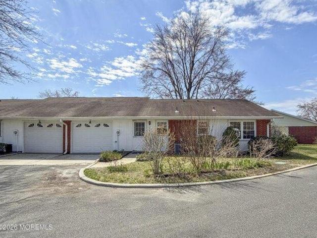 condo with 2 bedroom, Lakewood NJ DLS102316152
