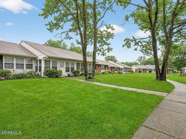 condo with 2 bedroom, Lakewood NJ DS101858581
