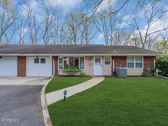condo with 2 bedroom, Lakewood NJ DS102279566