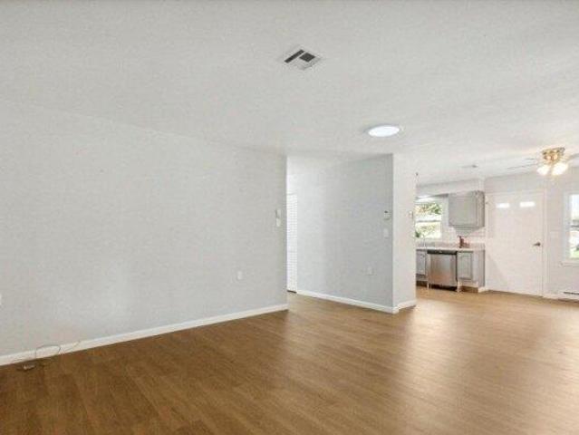 condo with 2 bedroom, Lakewood NJ DS102284289