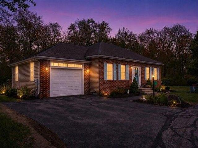 condo with 2 bedroom, Lakeville MA DLS102775605