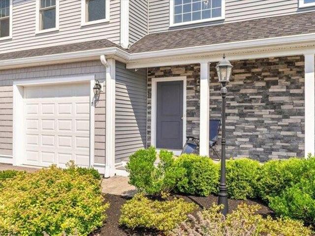 condo with 2 bedroom, Lakeville MA DS104075720