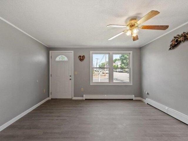 condo with 2 bedroom, Lawrence MA ES105190949