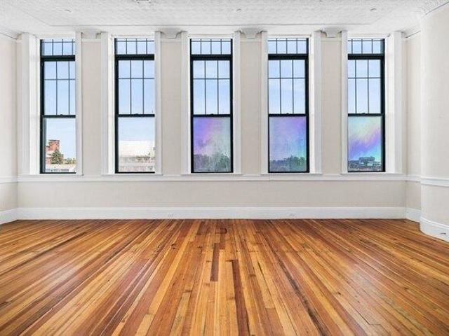 condo with 2 bedroom, Lawrence MA ES105115966
