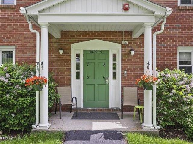 condo with 2 bedroom, Lenox MA DS103663070