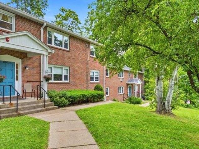 condo with 2 bedroom, Lenox MA DS103774385