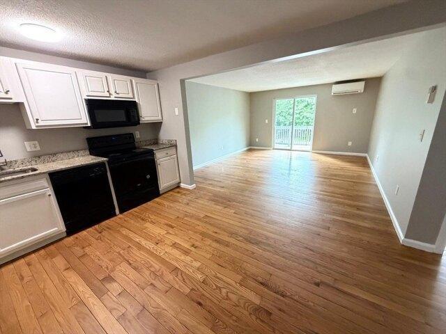 condo with 2 bedroom, Leominster MA DS103774306