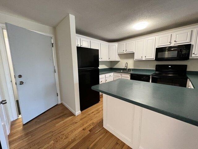 condo with 2 bedroom, Leominster MA ES104375476