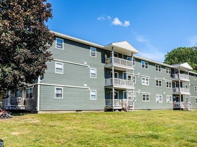 condo with 2 bedroom, Leominster MA ES104376479