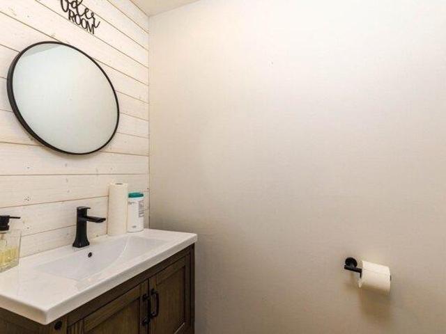 condo with 2 bedroom, Leominster MA ES105106001