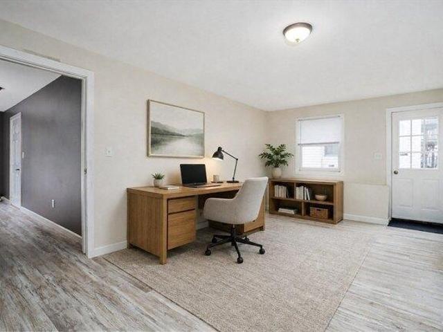 condo with 2 bedroom, Leominster MA ES105122504