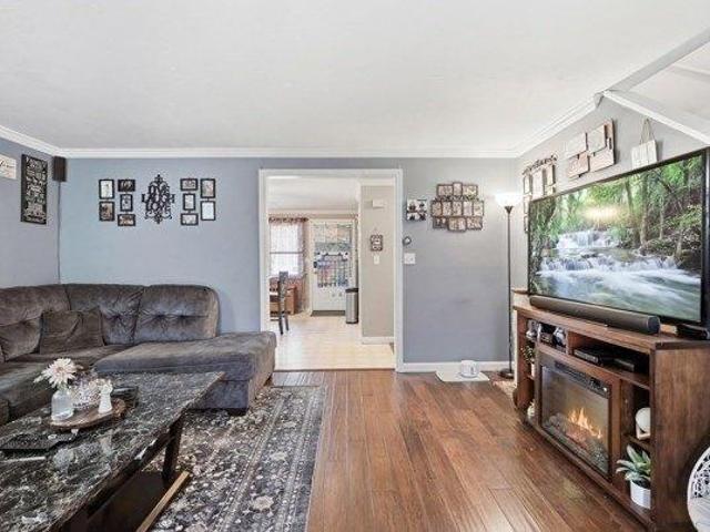 condo with 2 bedroom, Leominster MA ES103965858