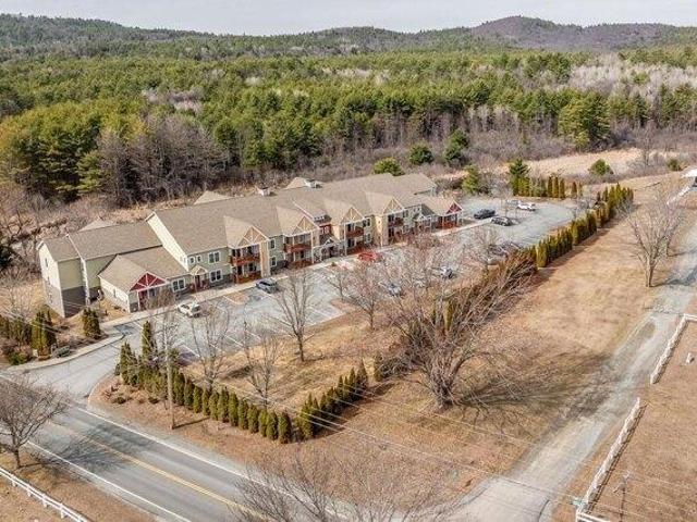 condo with 2 bedroom, Lebanon NH DS102778327