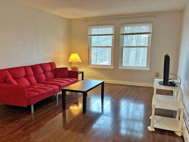 condo with 2 bedroom, Lebanon NH ES104116887
