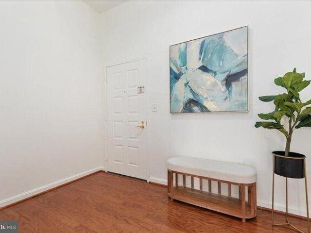 condo with 2 bedroom, Leesburg VA ES104900988