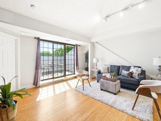 condo with 2 bedroom, Lexington MA DS103248016