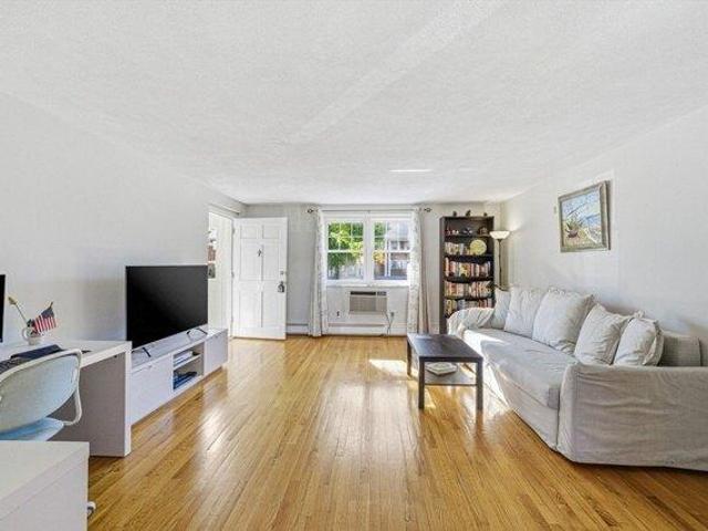 condo with 2 bedroom, Lexington MA DS104152556