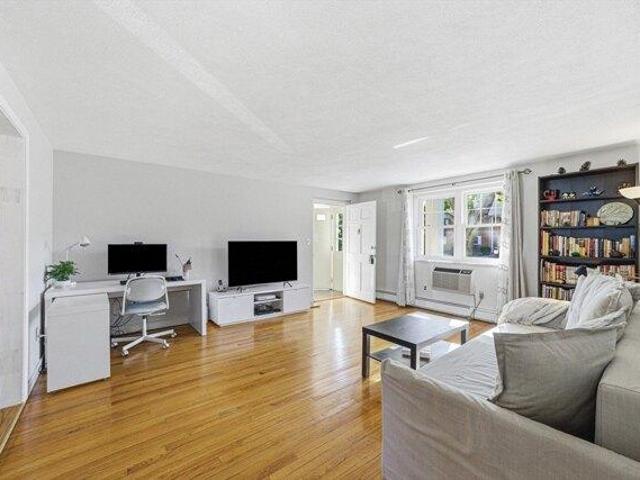 condo with 2 bedroom, Lexington MA ES105083044