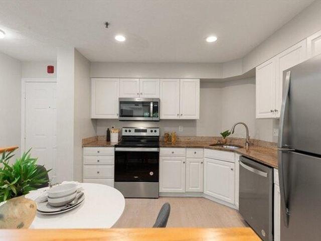 condo with 2 bedroom, Lexington MA ES105106316