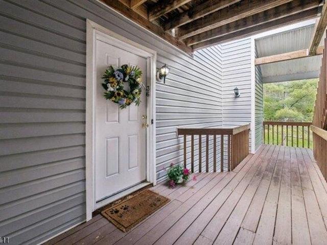 condo with 2 bedroom, Lincoln Park NJ ES104150621