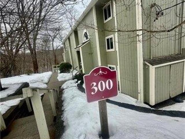 condo with 2 bedroom, Lincoln RI DS102725190