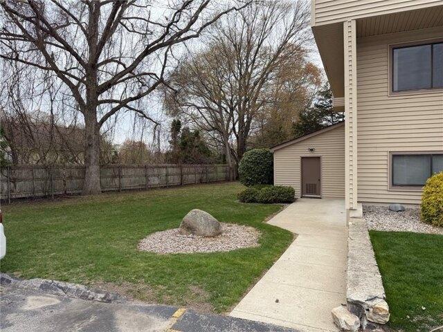 condo with 2 bedroom, Lincoln RI ES103074103