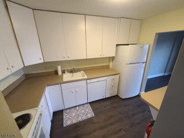 condo with 2 bedroom, Linden NJ DLS102707715