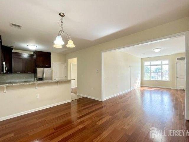 condo with 2 bedroom, Linden NJ DS104112489